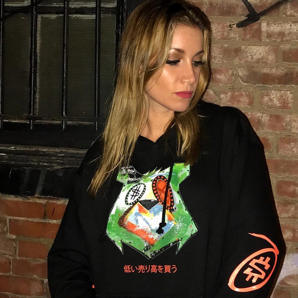 Jen Smith Sexy Pictures - Influencers Gonewild